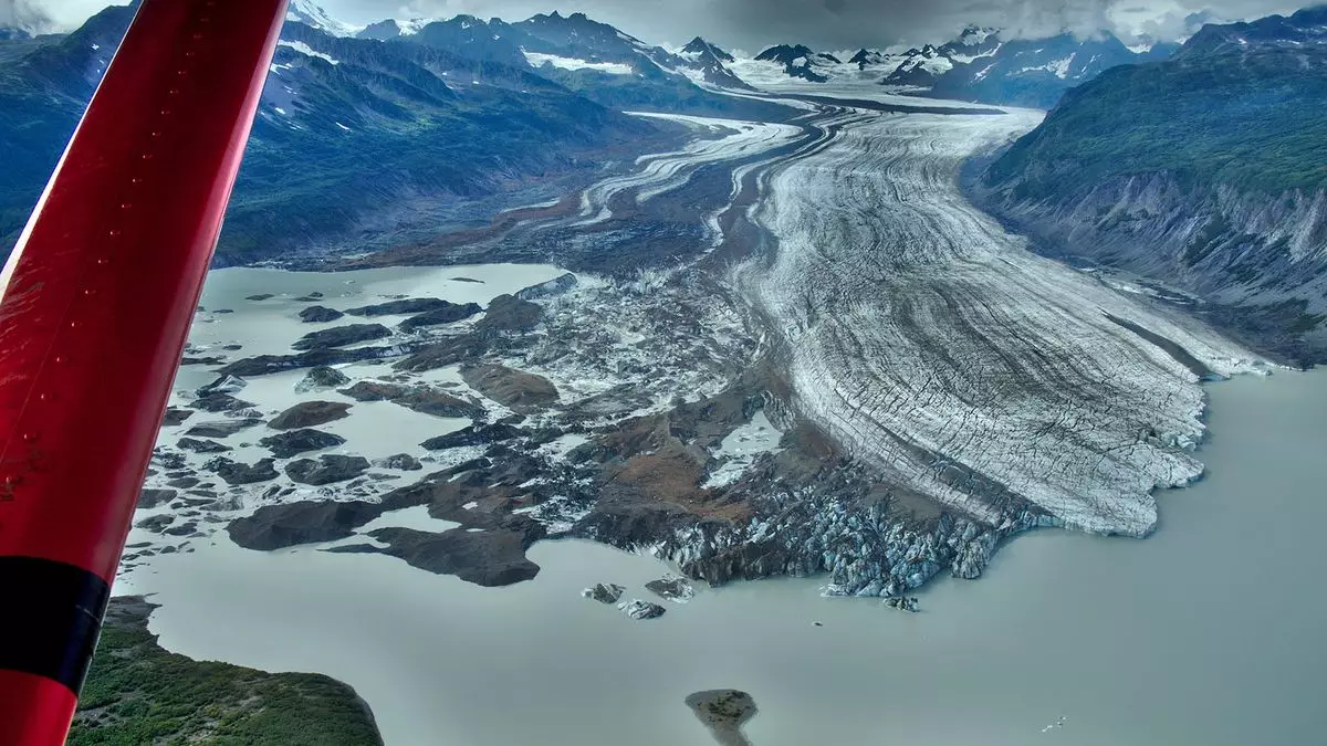 Wat is it ferskil tusken globale opwaarming en klimaatferoaring?