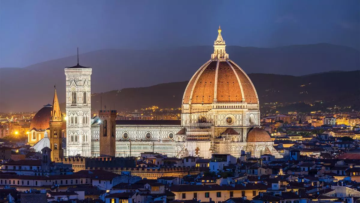 Mar a Thóg Brunelleschi an cruinneachán is mó ar domhan