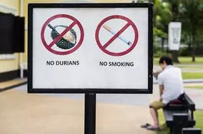 zákaz znamienka durian