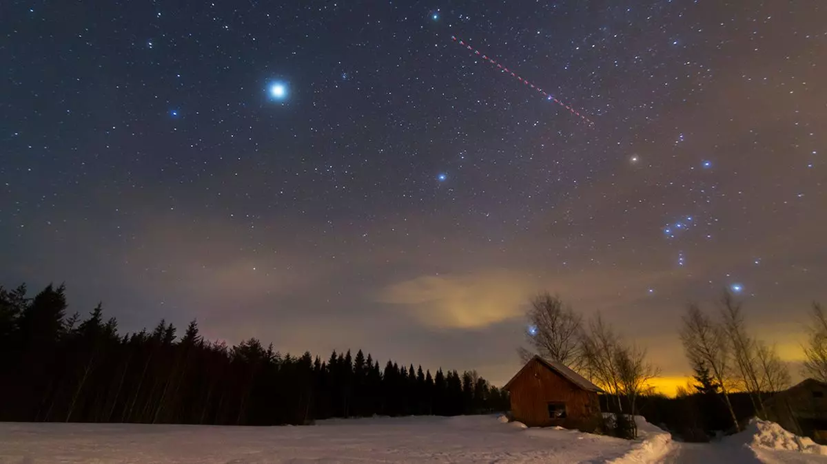 Hujan Meteor Orionid Kembali — Inilah Perkara Yang Anda Perlu Tahu