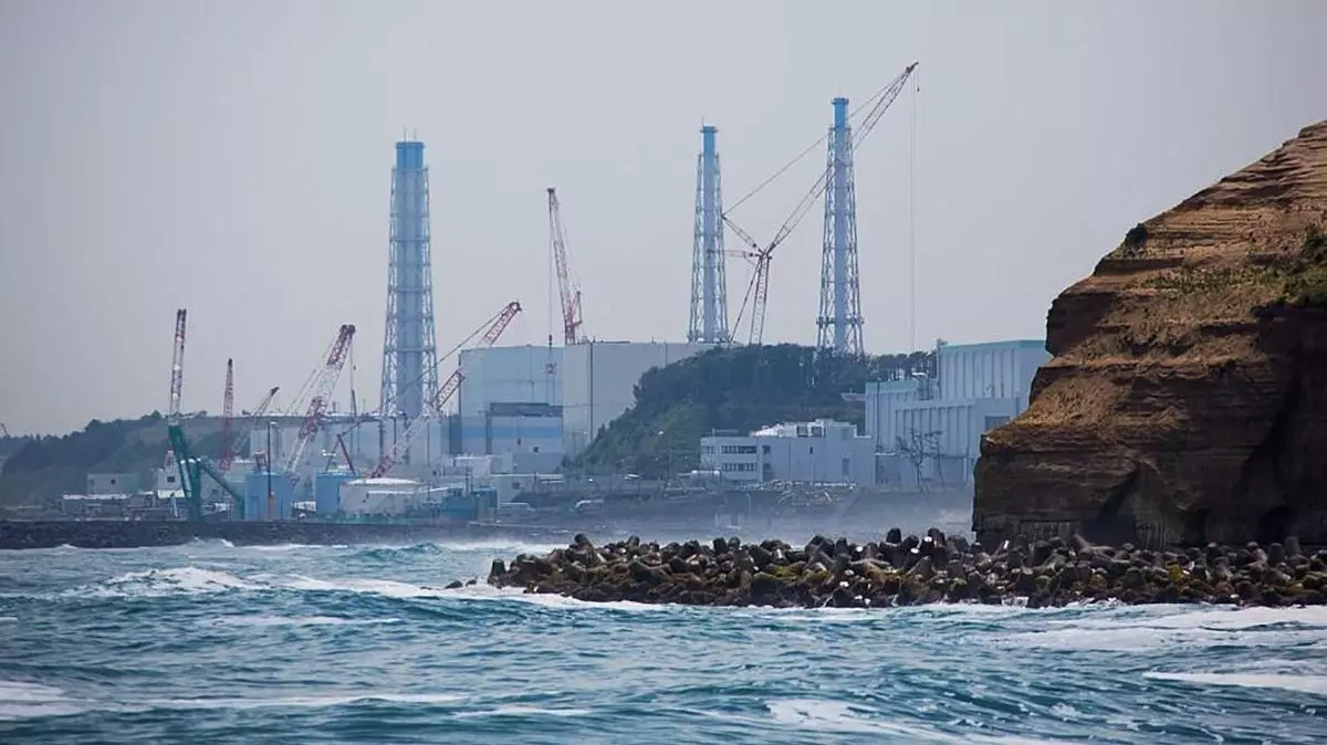 Хонишҳои радиатсияи Фукушима бениҳоят баланданд… Аммо биёед хавотир нашавем