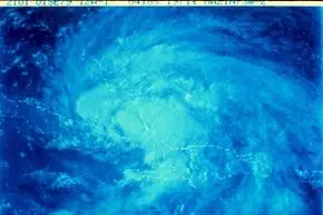 Satelitný pohľad na tropickú búrku v karibskej oblasti.
