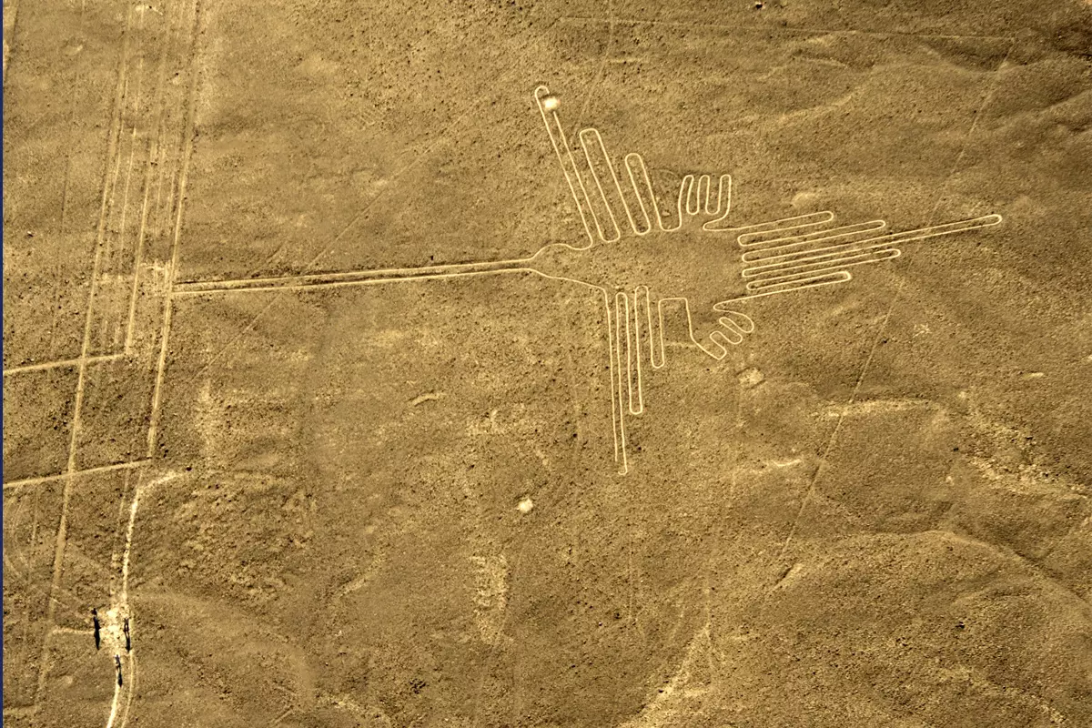 Các đường Nazca là gì?