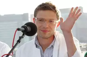 Arătat în zile mai fericite, Jonah Lehrer participă la