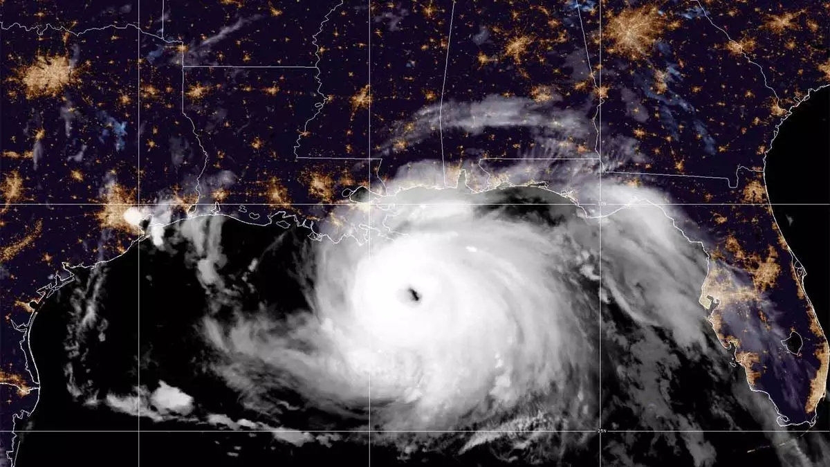 NOAA 預測連續第七個“繁忙”的大西洋颶風季節