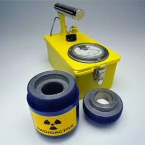 Счетчики Гейгера незаменимы, когда вы работаете с радиоактивным загрязнением.