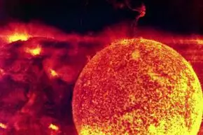 સ્કાયલેબે 1973માં વિસ્ફોટ થતા સૌર જ્વાળાની આ તસવીર લીધી હતી. સૌર જ્વાળાઓ એ આપણા સૌરમંડળના માત્ર એક સ્ત્રોત છે જે કોસ્મિક કિરણો ઉત્પન્ન કરવામાં સક્ષમ છે.