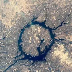Udarni krater Manicouagan v Kanadi