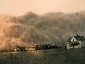 Kohlendioxidwerte von 450 ppm könnten zu weit verbreiteter Dürre und Hungersnot führen, vergleichbar mit der Dust Bowl der 1930er Jahre in den Vereinigten Staaten.