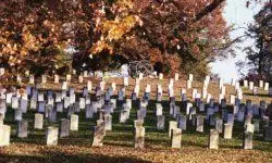 Gli spiriti della guerra civile infestano i cimiteri di Gettysburg.