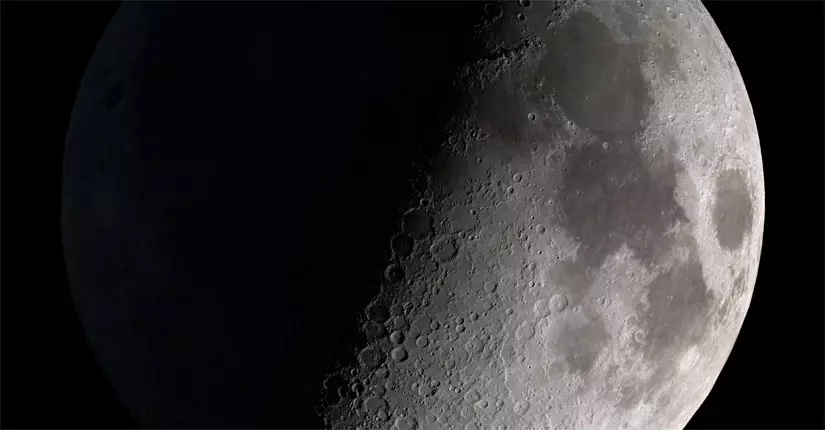 Cos'è e dov'è il lato oscuro della luna?