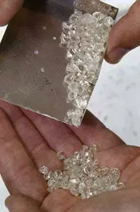 Mga hulagway sa diamante 4985_5