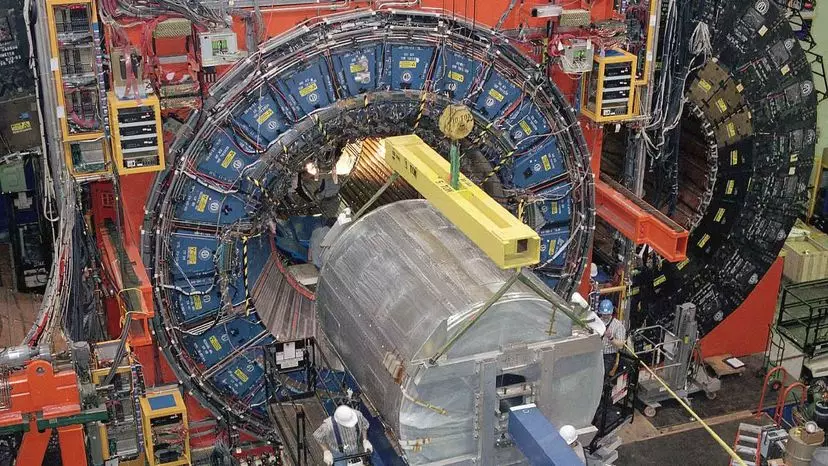 Collider Detector vo Fermilabe