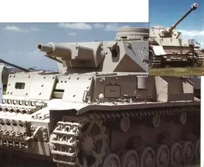 Mer än 8 000 Panzerkampfwagen IV-stridsvagnar tillverkades innan andra världskriget tog slut. Infälld: Panzerkampfwagen IV Ausf E med nospansarplätering borttagen.