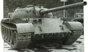 De Feriene Steaten krigen in oantal Sovjet-tanks as gefolch fan de oarloggen yn it Midden-Easten. Dizze Amerikaanske T-54 wurdt brûkt foar trainingsoefeningen.