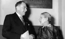 Fysiker Lise Meitner med sin forskningspartner Otto Hahn