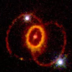 Кільця навколо Supernove 1987A