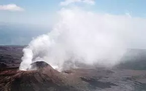 Gāzes atveres no Kilauea vulkāna Havaju salās