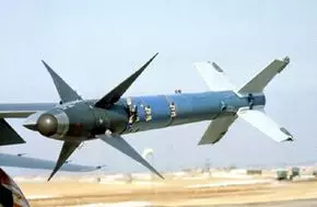 Сидевиндер је ракета кратког домета за борбу ваздух-ваздух.