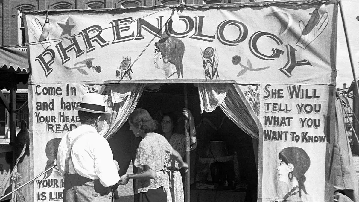 Nahoana ny Phrenology no nirongatra be tamin'ny andron'ny Victoriana?