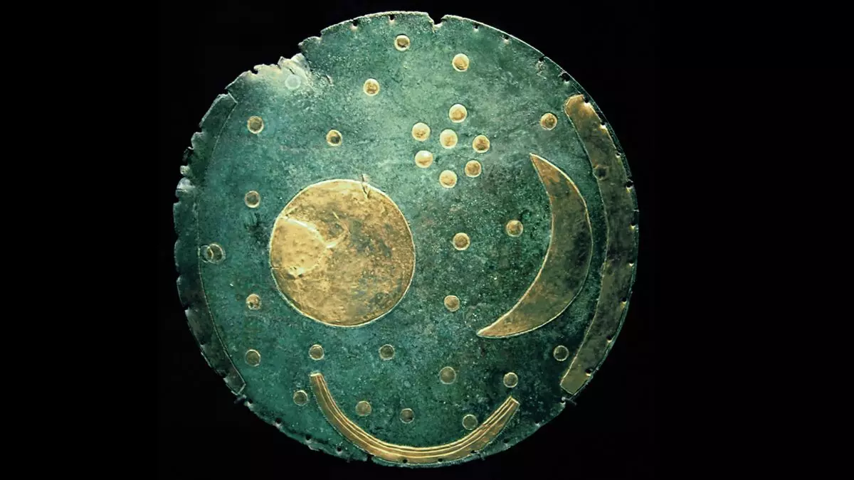 The Nebra Sky Disc: Tidlig kalender, gammel astronomisk kunst eller bare en falsk?